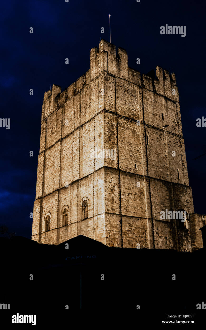 Richmond castle wall hi-res stock photography and images - Alamy