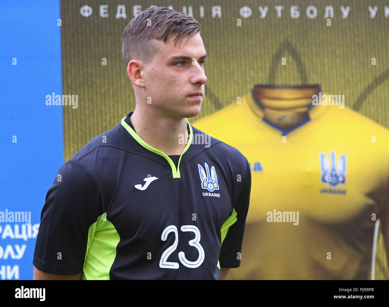 Ukraine goalkeeper hi-res stock photography and images - Alamy