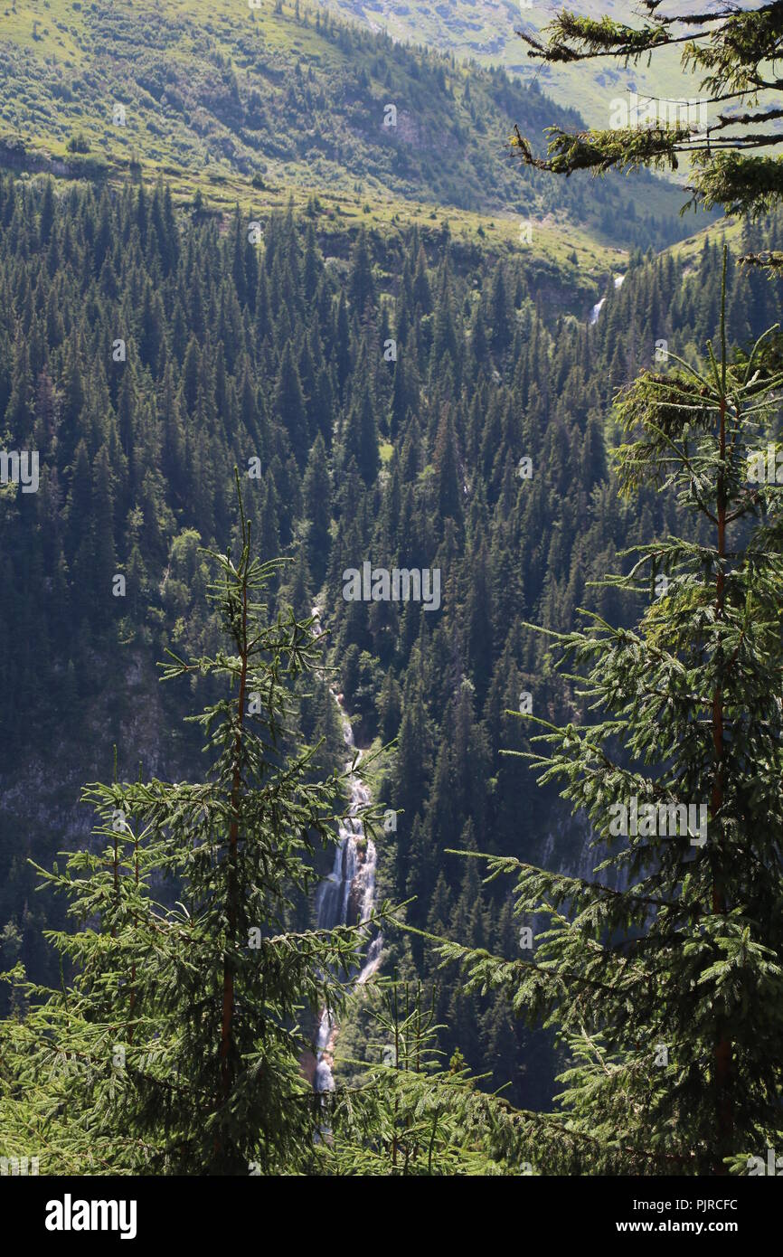 a beautiful walk through Romania a beautiful country with many ...