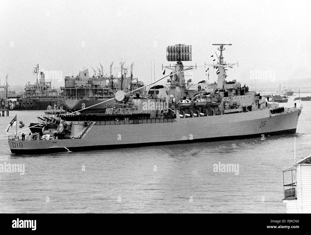 Hms antrim hi-res stock photography and images - Alamy