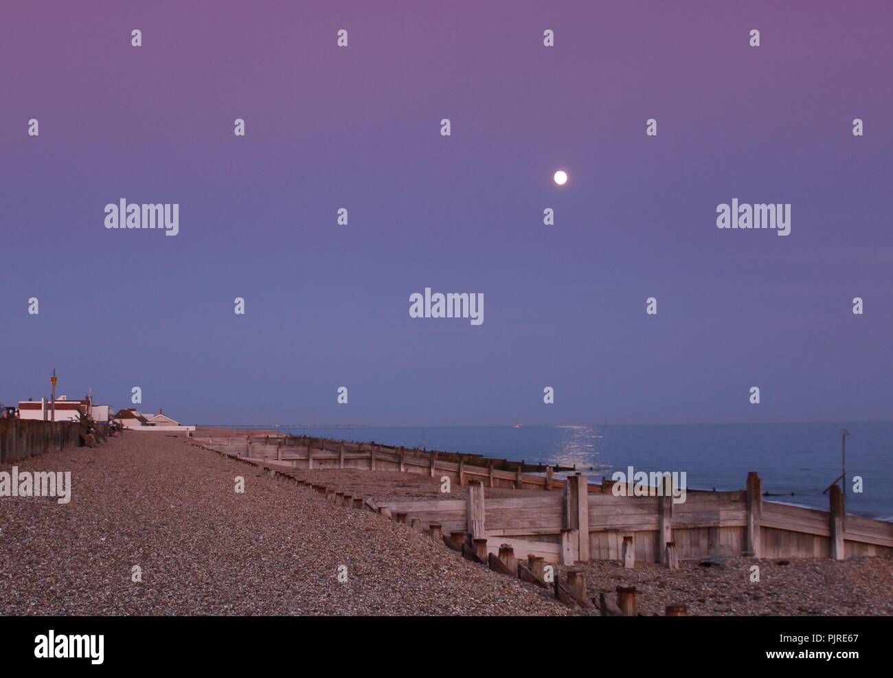 Hayling island sunset hi-res stock photography and images - Alamy