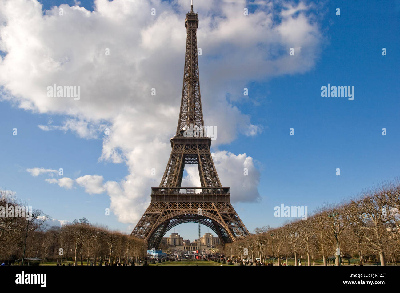 paris main landmarks Stock Photo - Alamy