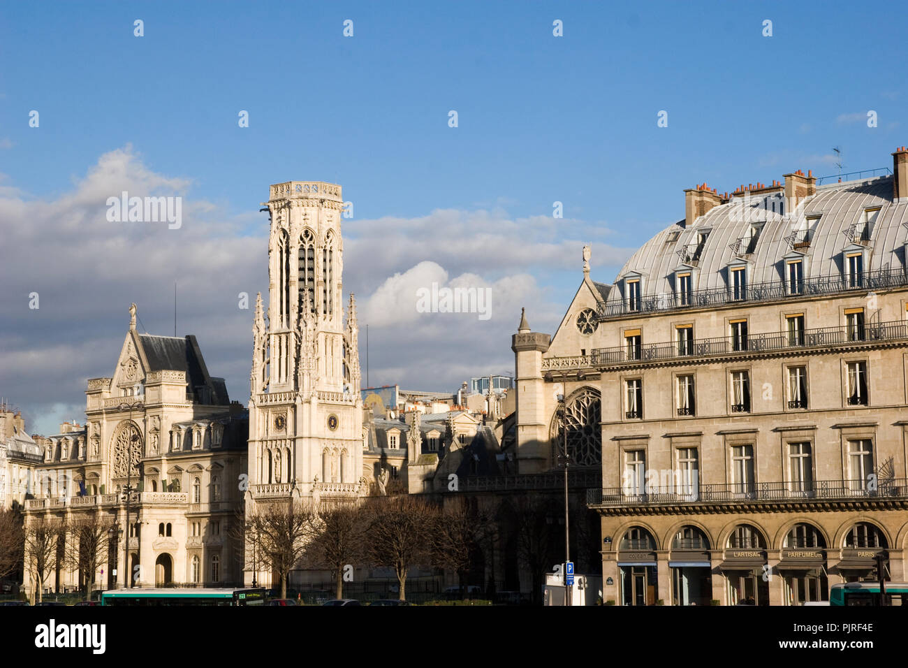 paris main landmarks Stock Photo - Alamy