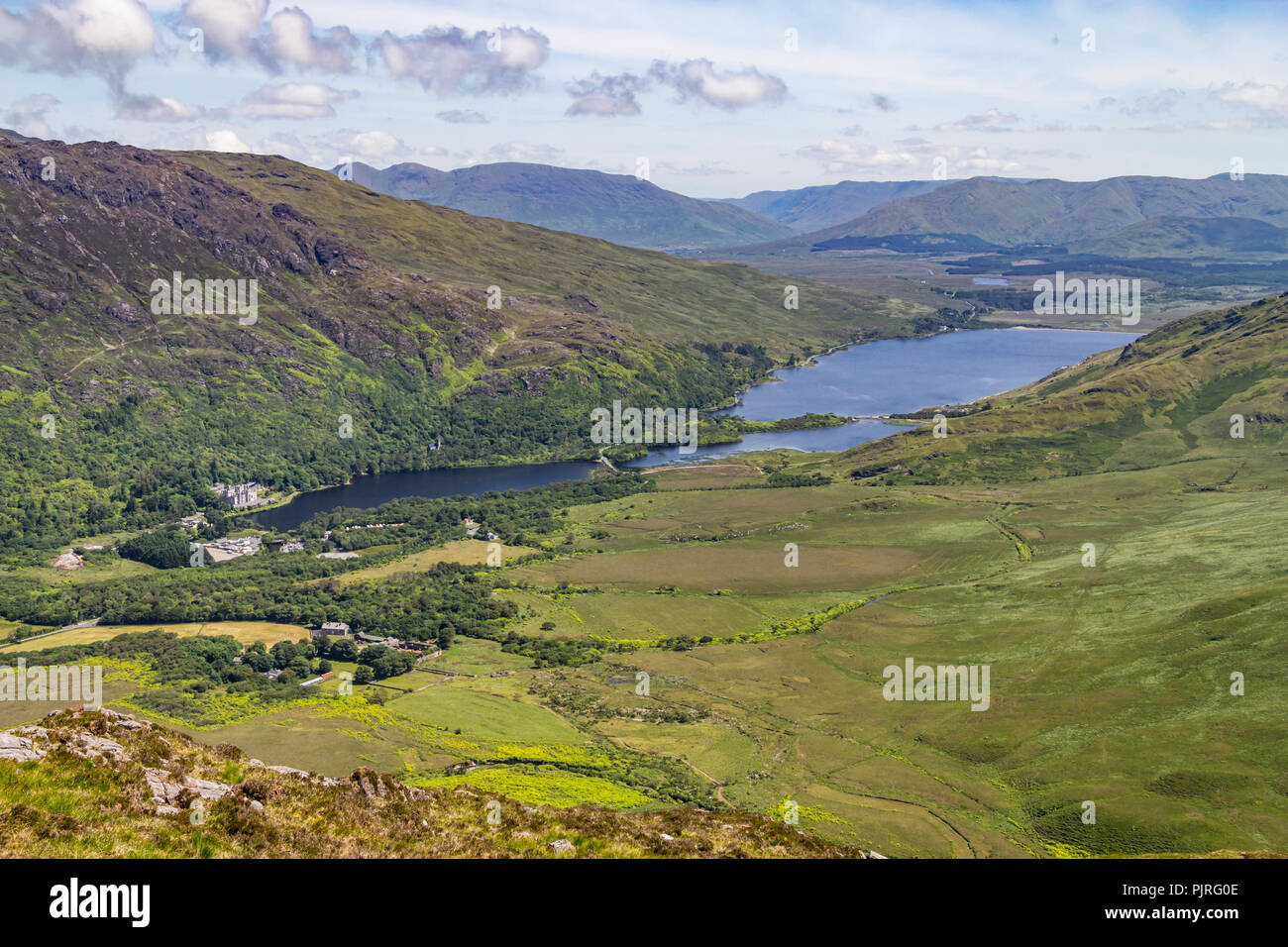 Kylemore lough lake and valley in Letterfrack, Ireland Stock Photo - Alamy