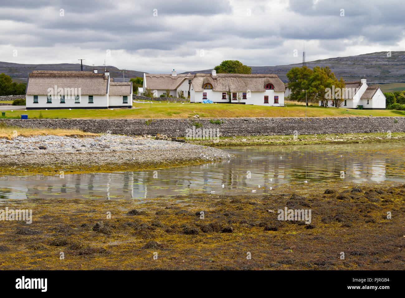 Ballyvaughan pier hi-res stock photography and images - Alamy
