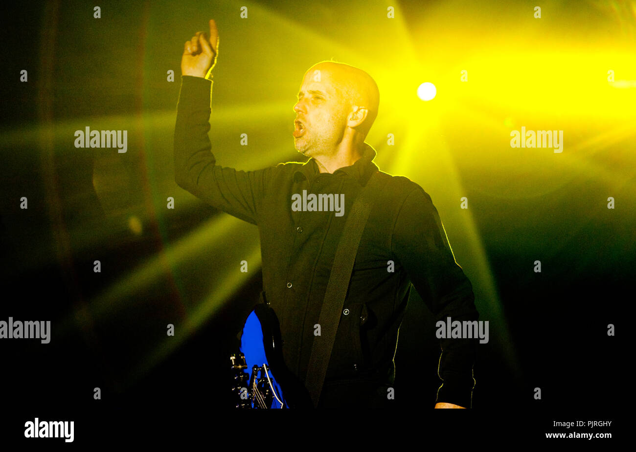 30 feel hi-res stock photography and images - Alamy