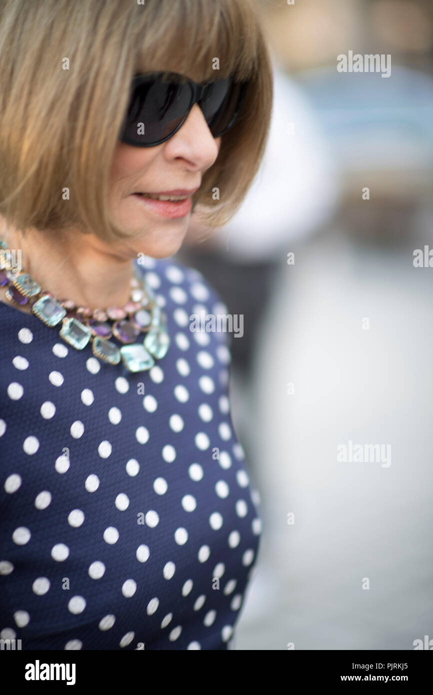 Editor-in-chief of Vogue Anna Wintour arrives for the Louis Vuitton ...