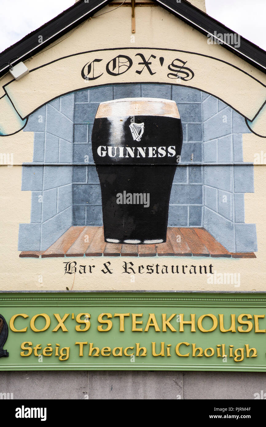 Pub gable ireland hi-res stock photography and images - Alamy