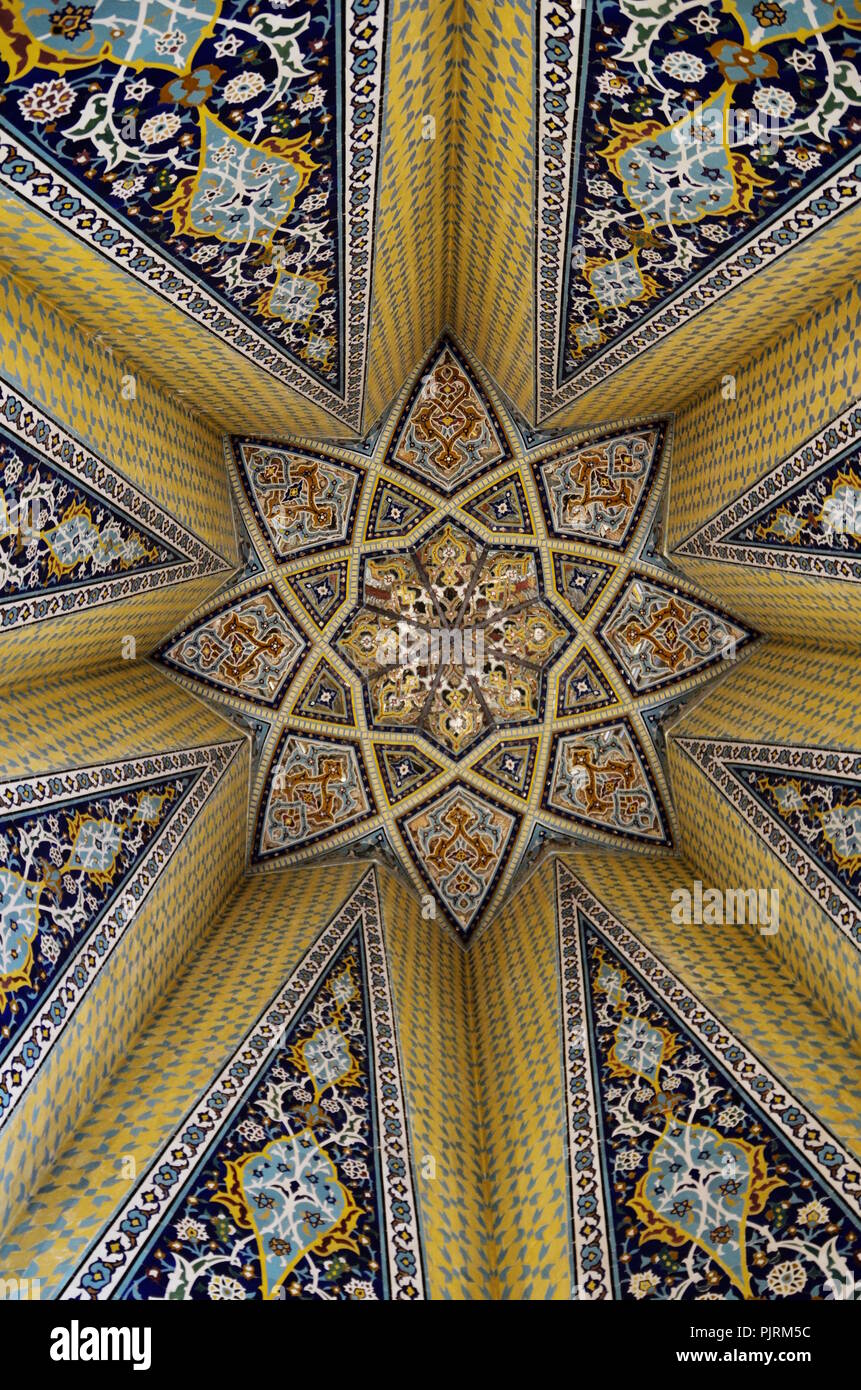 Persian samovar hi-res stock photography and images - Alamy