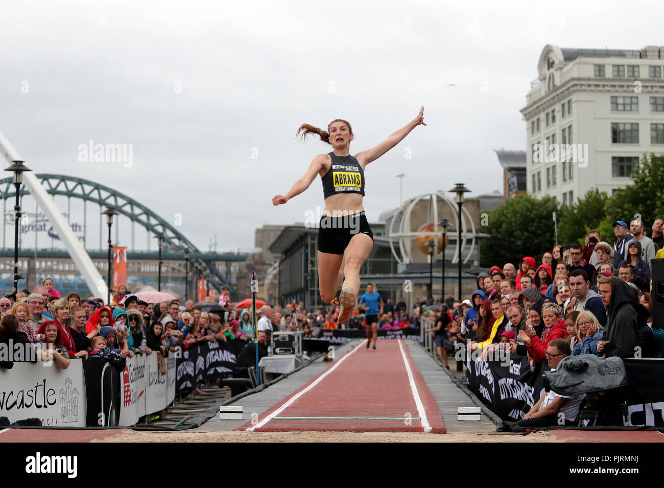 Sarah abrams hi-res stock photography and images - Alamy