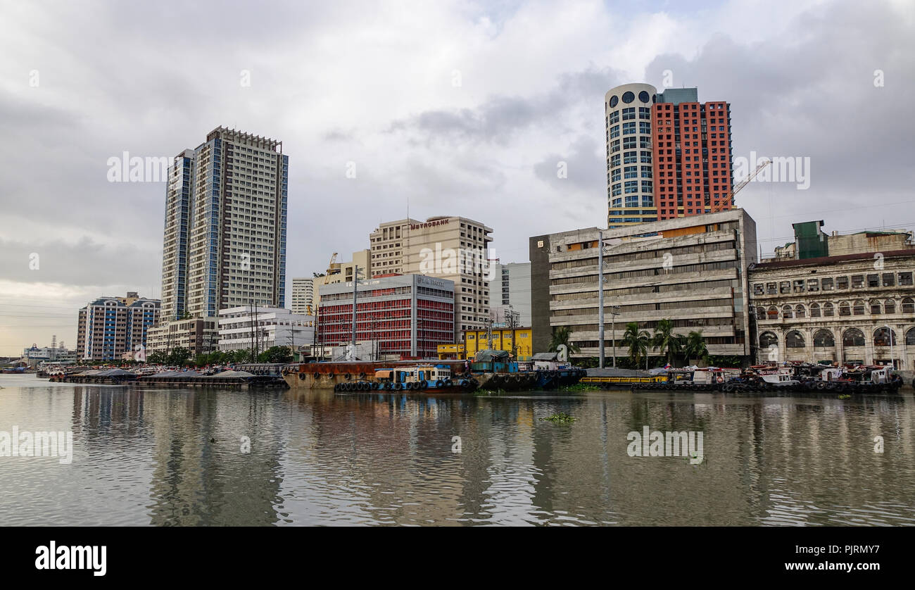 Manila, Philippines - Dec 21, 2015. Cityscape of Manila, Philippines ...