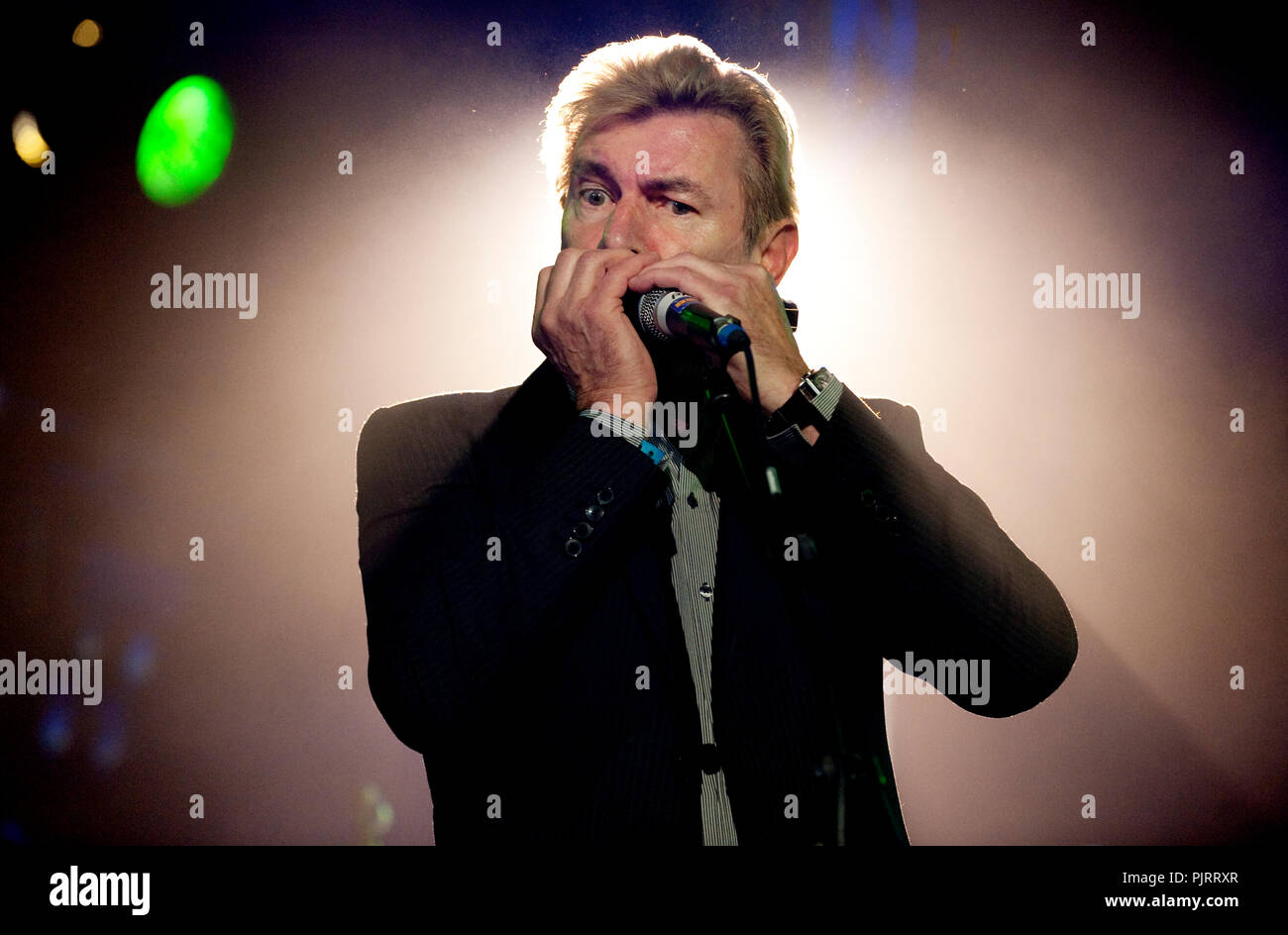 Belgian singer Paul Michiel at the Radio 1 Sessies (Belgium, 13/10/2010 ...