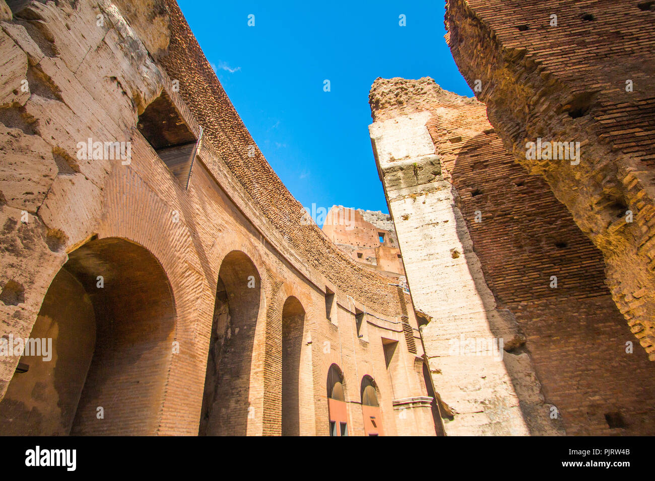 Amphitheater walls hi-res stock photography and images - Alamy