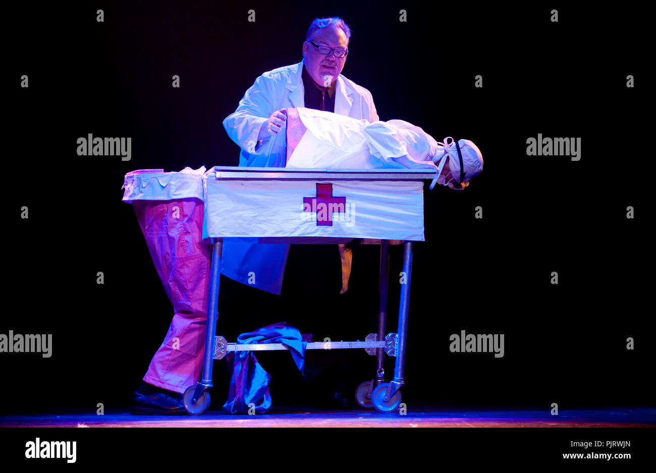 American Magician High Resolution Stock Photography and Images - Alamy