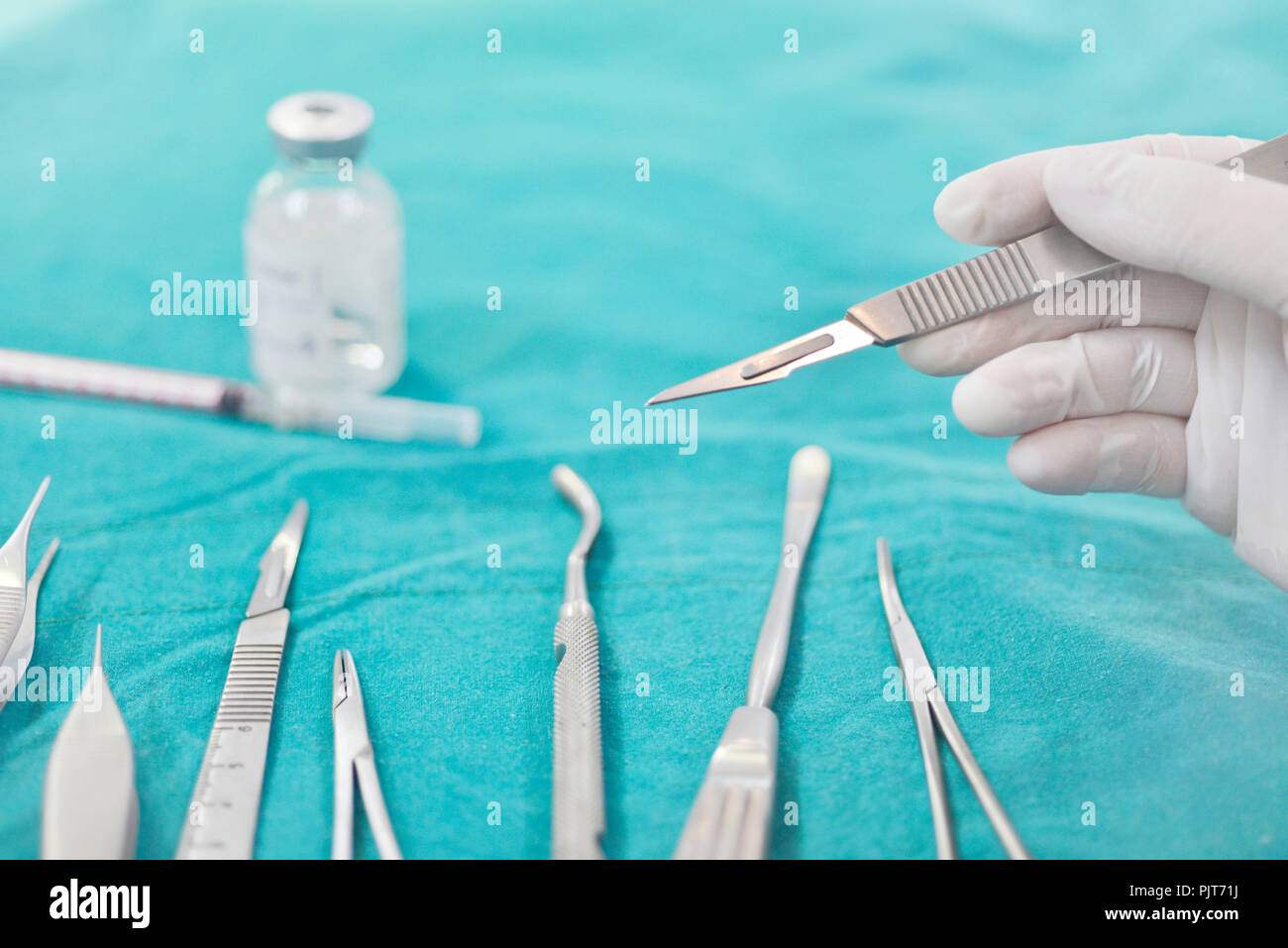 Tool surgeon hi-res stock photography and images - Alamy