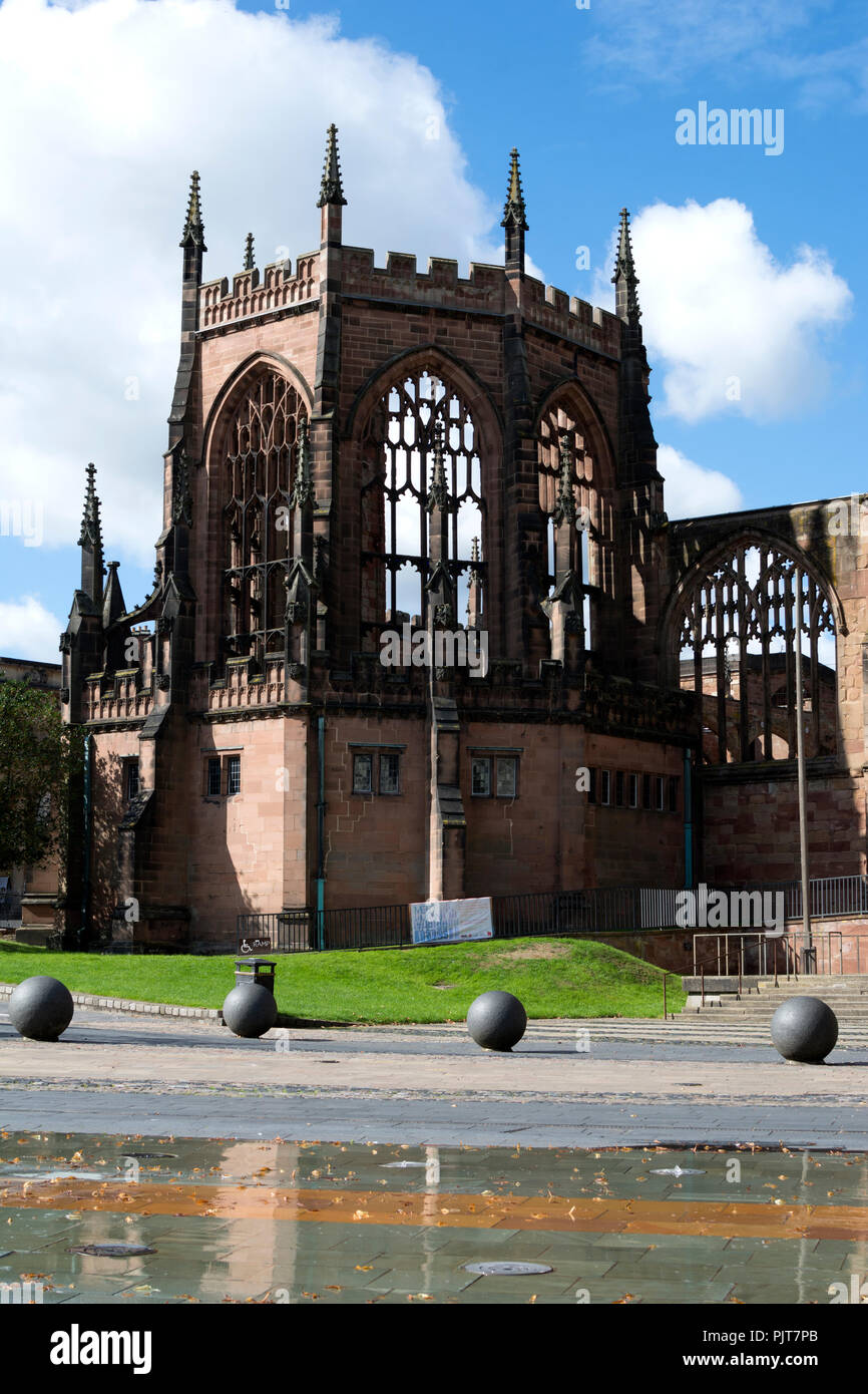 The old cathedral, Coventry, England, UK Stock Photo - Alamy