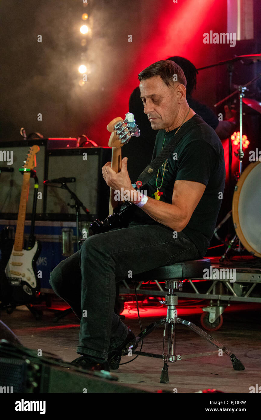 Jez hi-res stock photography and images - Alamy