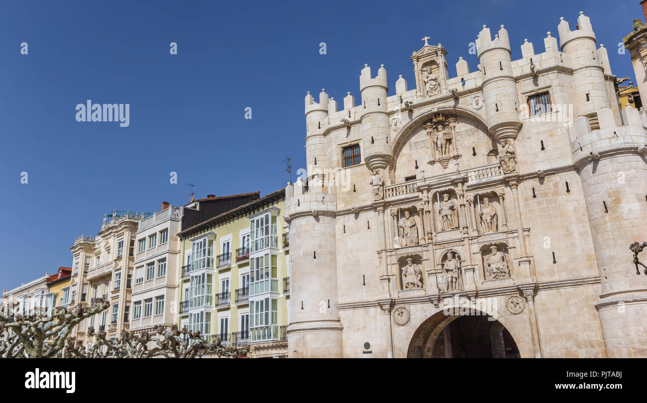 City gate santa maria hi-res stock photography and images - Alamy
