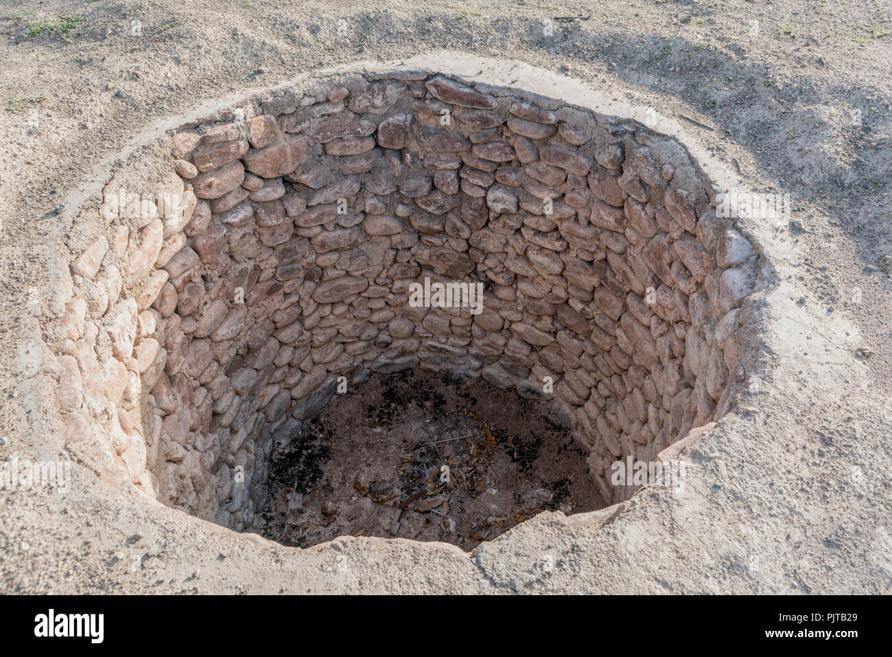 Traditional sunken earthen oven in Hatta, an enclave of the emirate of ...