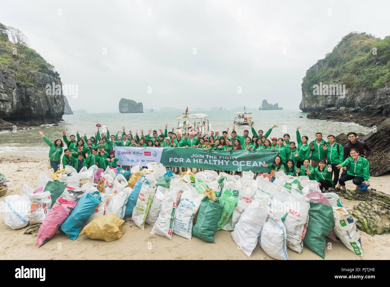 Beach Clean-up Day in Ha Long Bay Stock Photo - Alamy