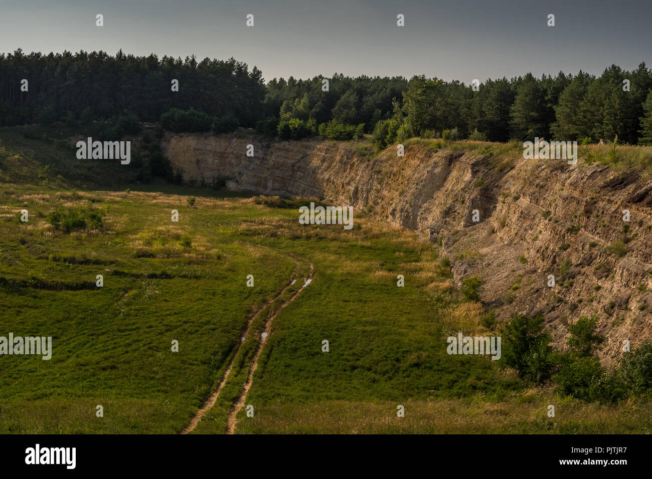 Outcrop mine hi-res stock photography and images - Alamy