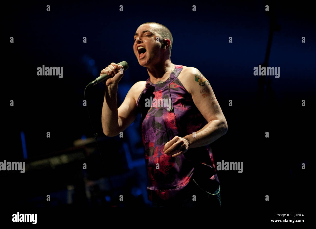 Sinead marie bernadette oconnor hi-res stock photography and images - Alamy