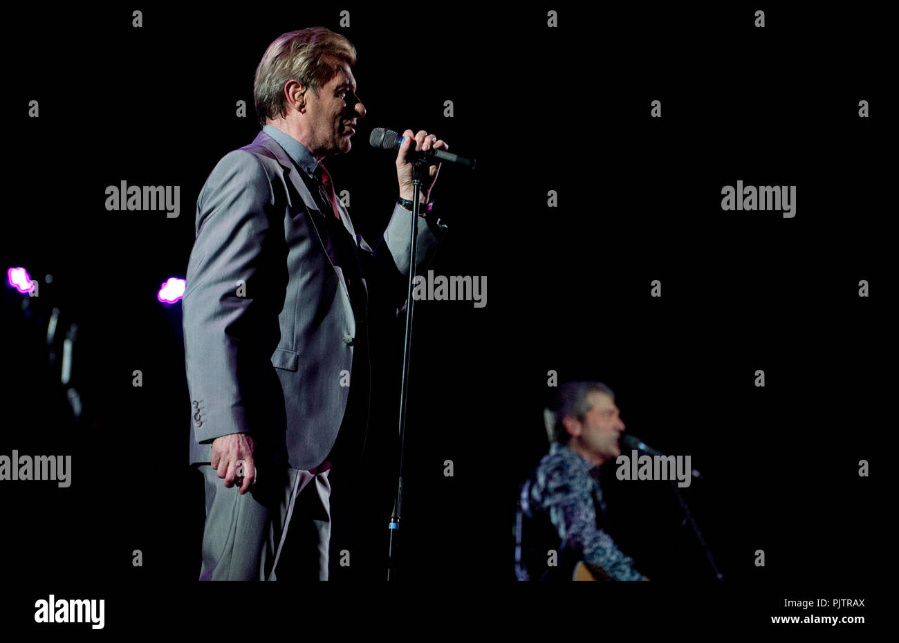 Belgian band Soulsister performing its "Closer" concert in the Lotto ...