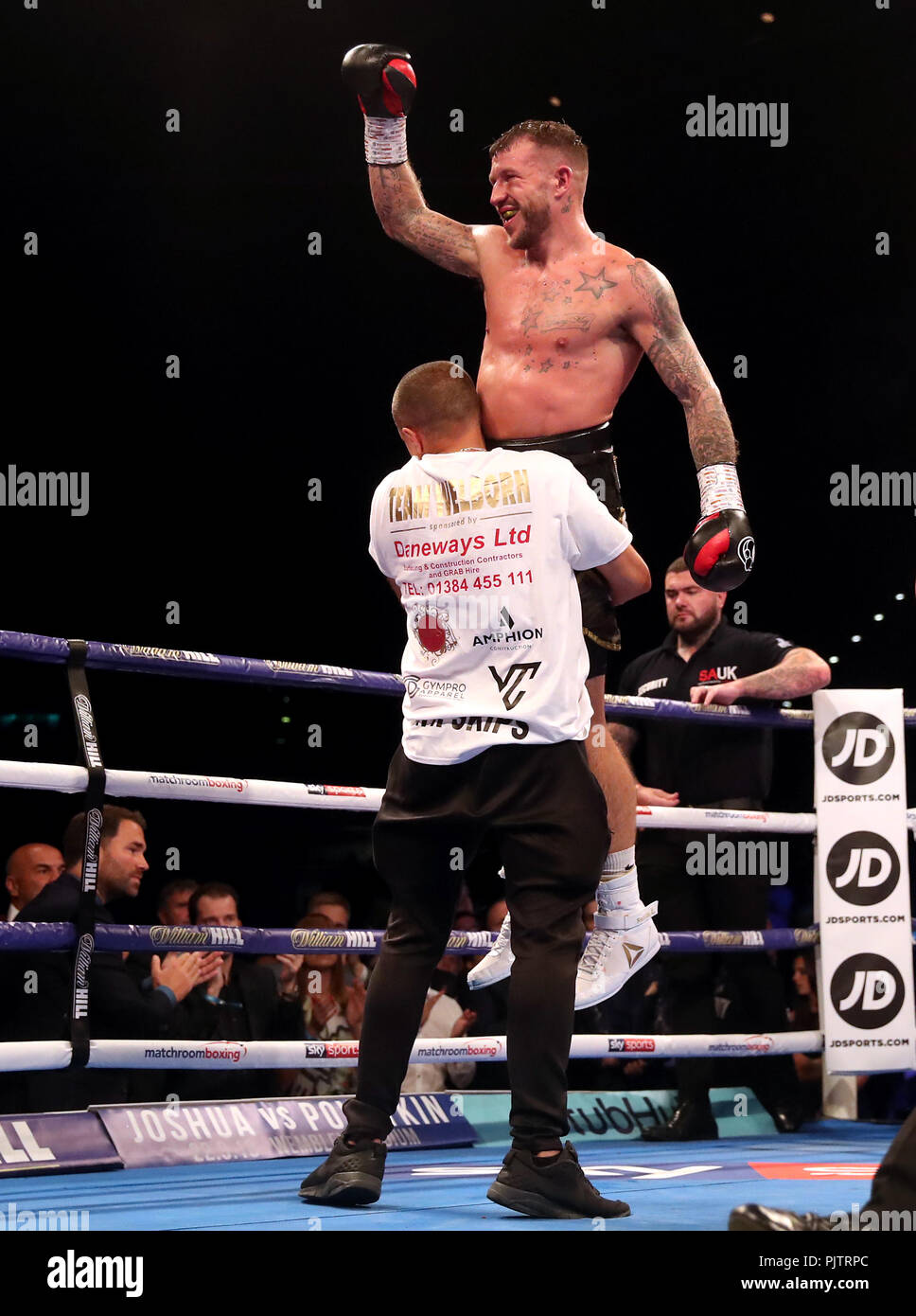 Jason Welborn celebrates beating Tommy Langford during their British ...