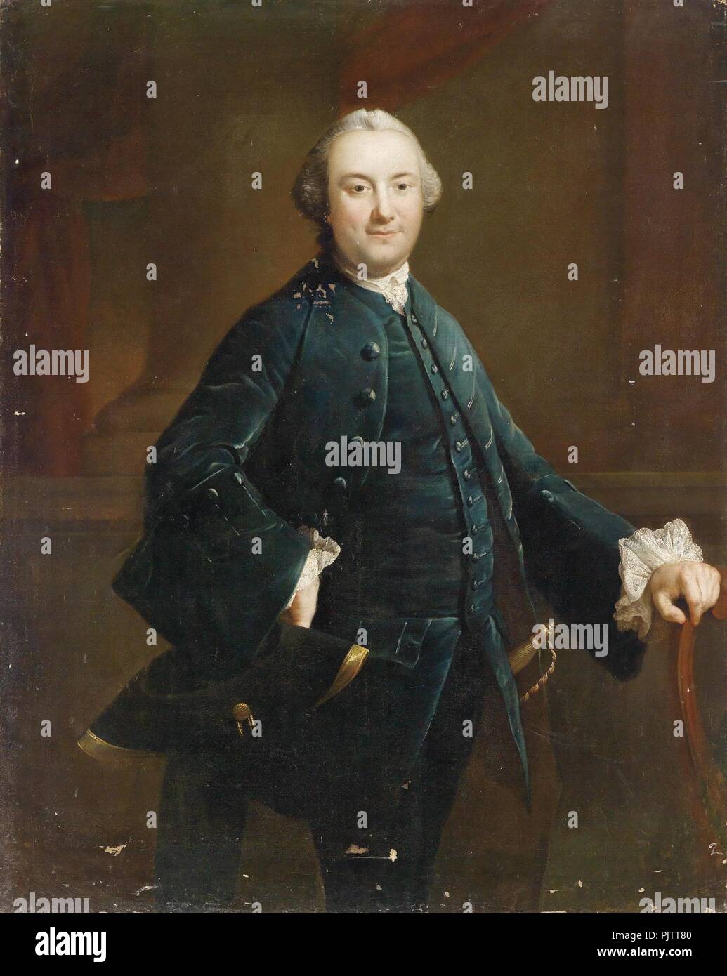 Circle portrait hi-res stock photography and images - Alamy