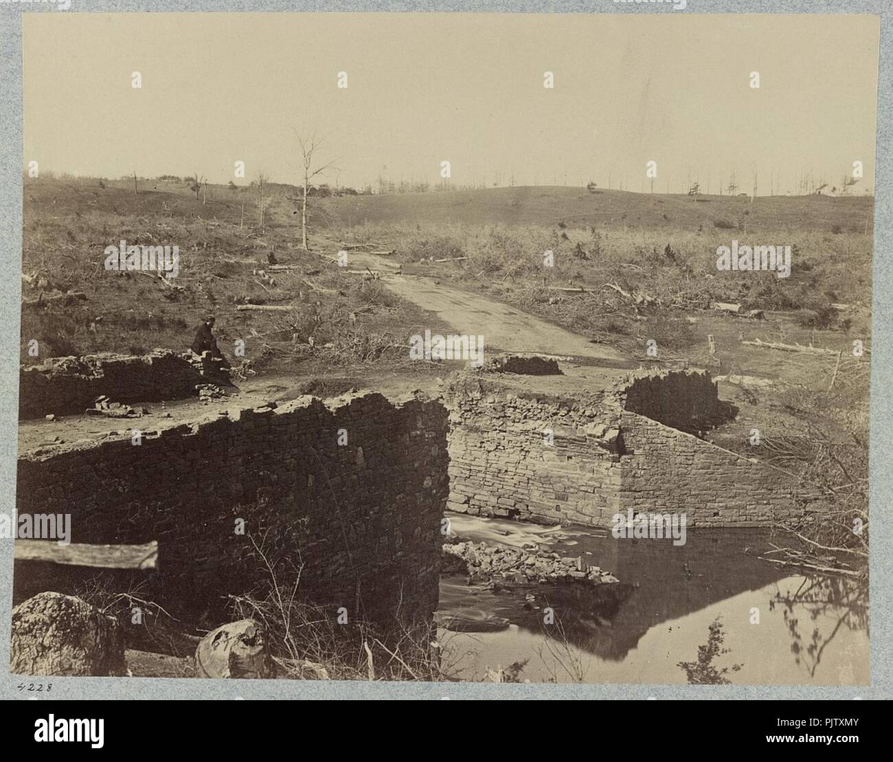 Battlefield of Bull Run, ruins of the stone bridge Stock Photo - Alamy