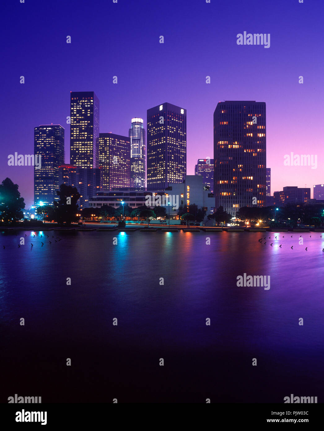 1990 HISTORICAL DOWNTOWN SKYLINE LOS ANGELES CALIFORNIA USA Stock Photo ...