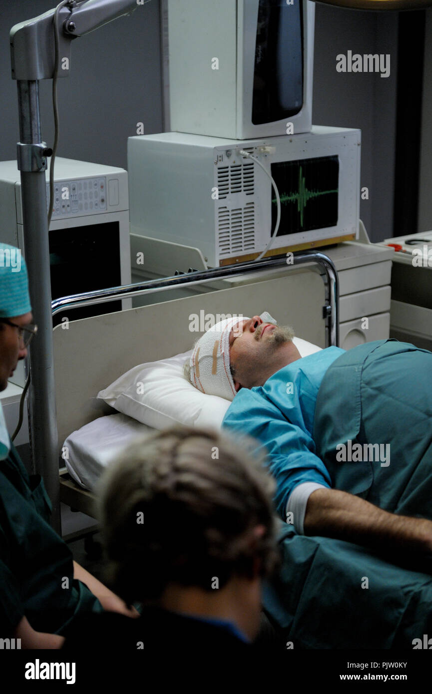 Television recordings of the humoristic soap "Dokters en Dochters" for ...