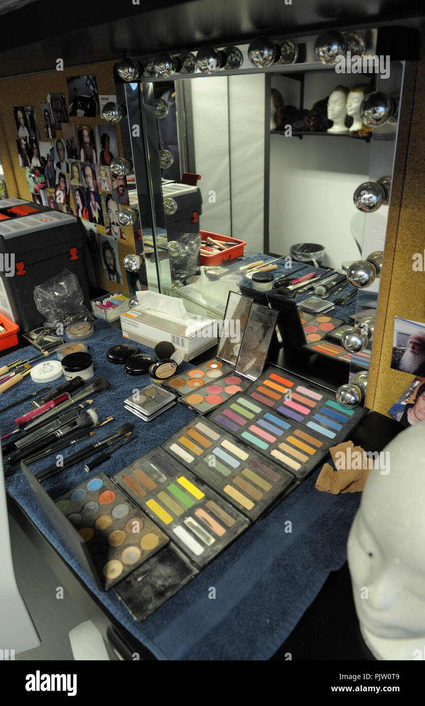 The make-up and dressing rooms at Woestijnvis where legendary were ...