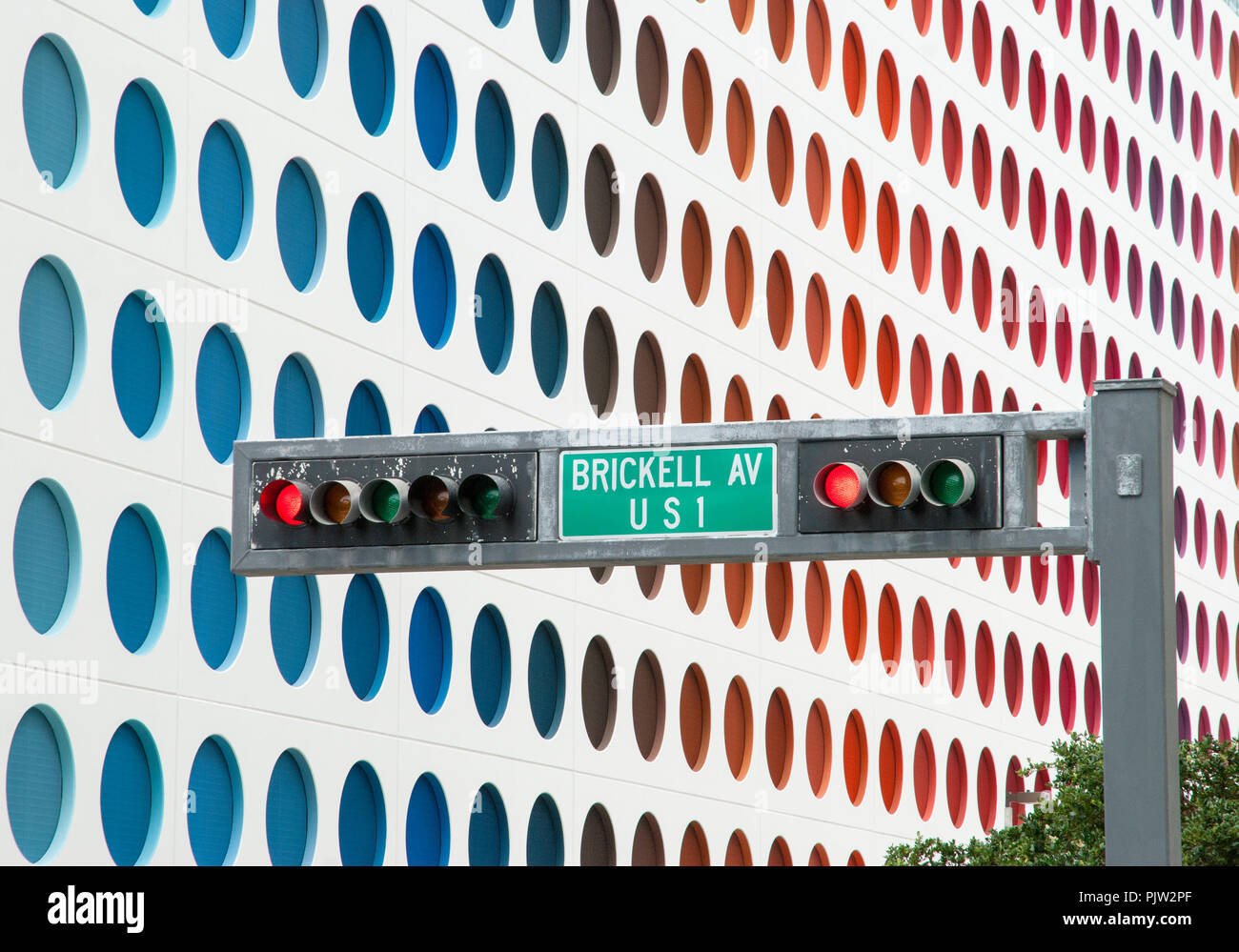 The red traffic light in Brickell Avenue in Miami downtown (Florida ...