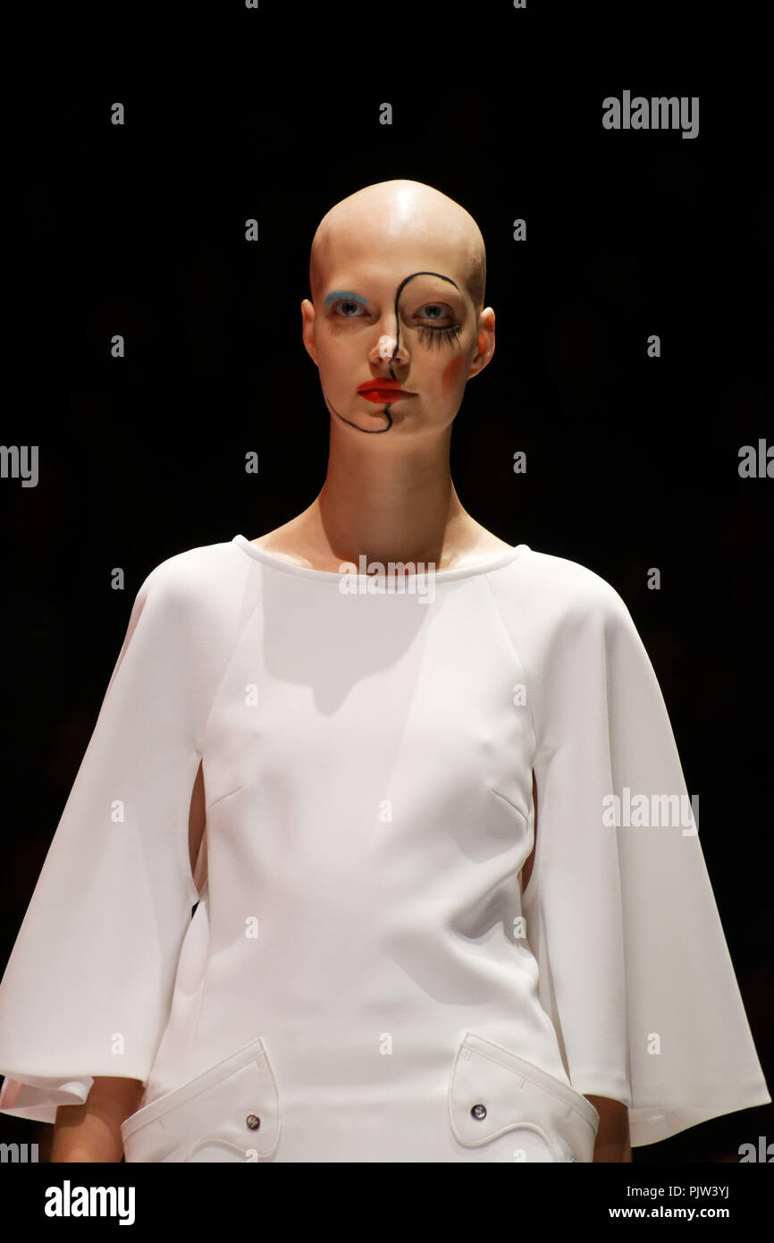 A model walks the Hiroko Koshino Spring/Summer 17 Collection runway ...