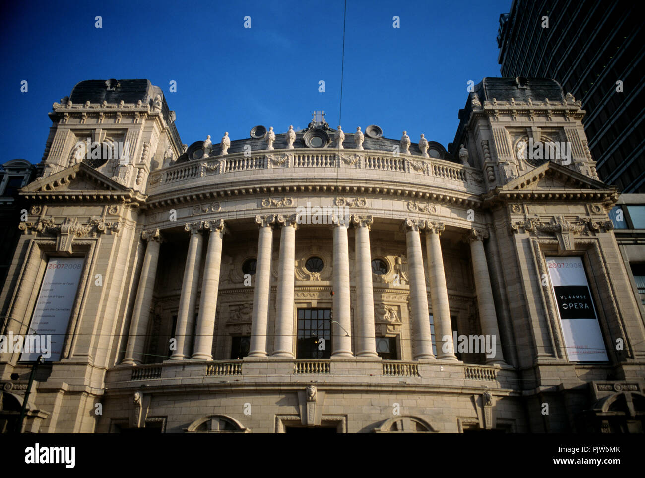 Opera vlaanderen hi-res stock photography and images - Alamy