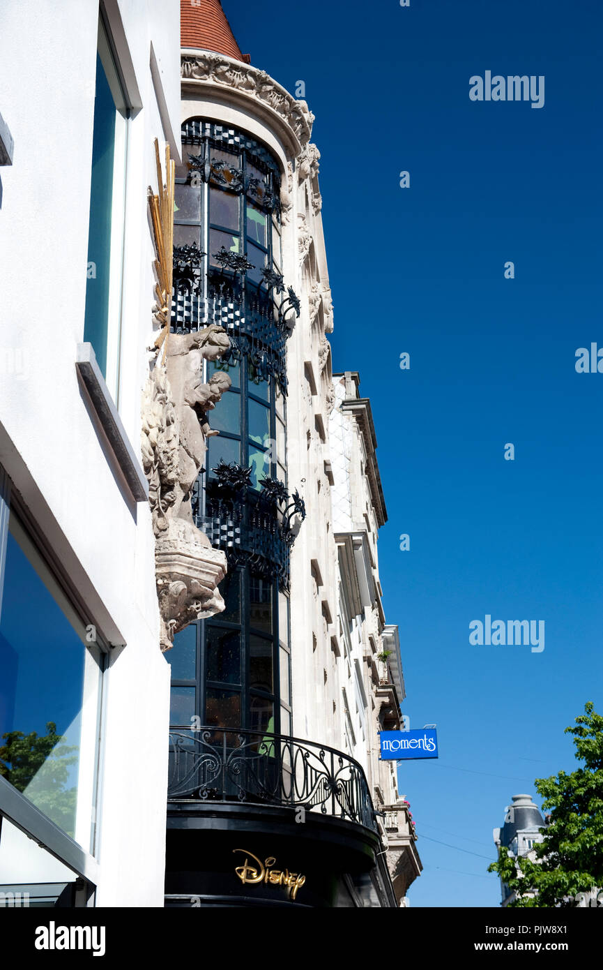 The Meir shopping street in Antwerp (Belgium, 03/05/2011 Stock Photo ...