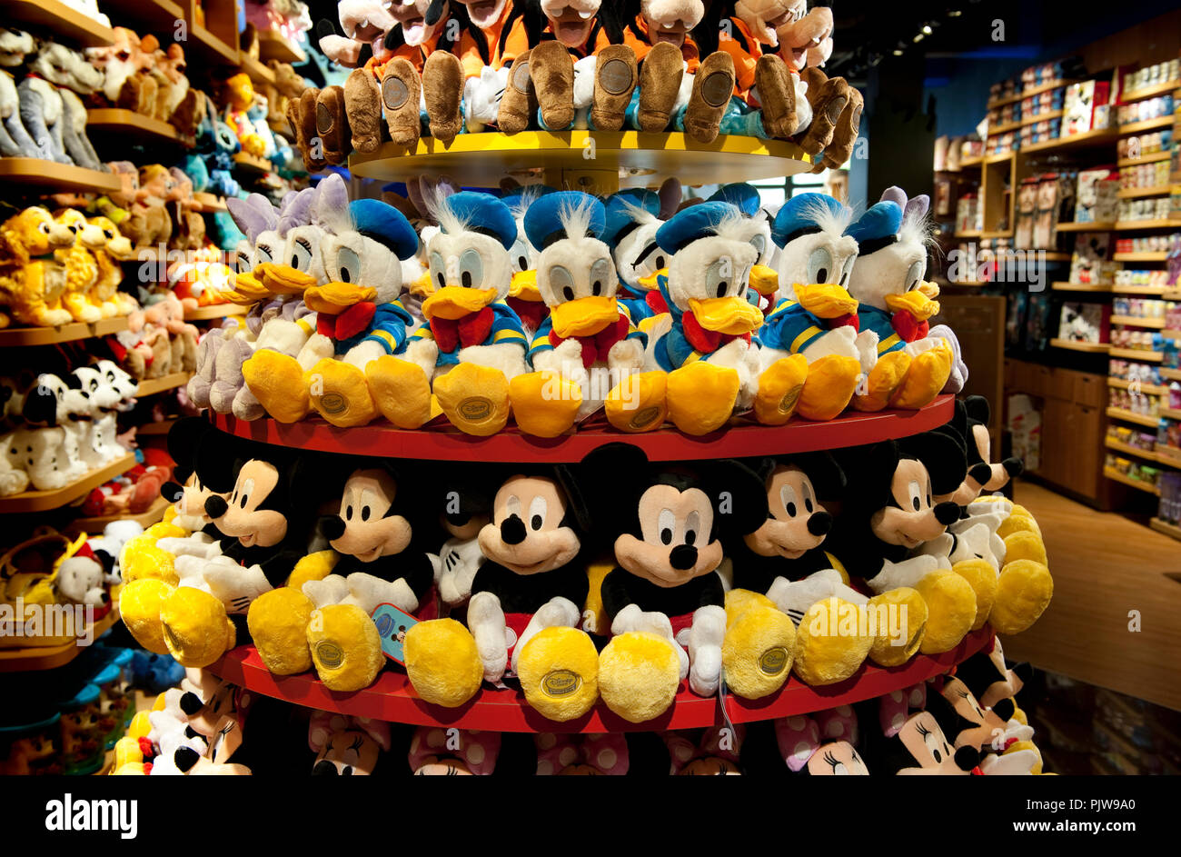 The Disney Store in Antwerp (Belgium, 03/05/2011 Stock Photo - Alamy