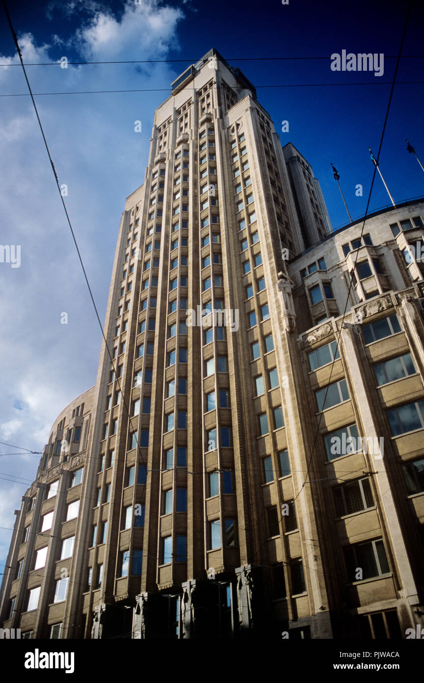 Second tallest building of antwerp hi-res stock photography and images ...