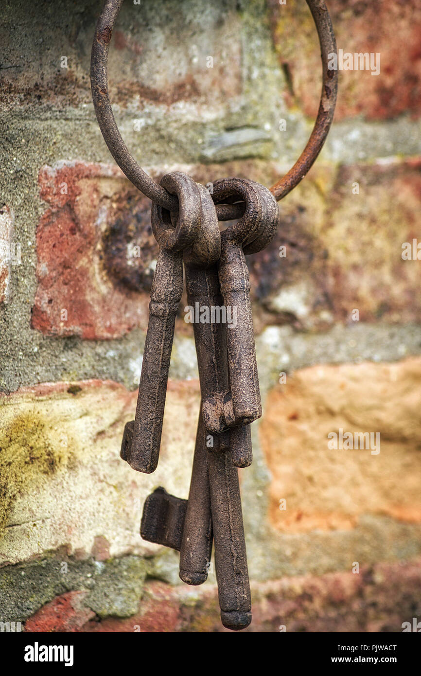 Old Keys Hanging On A Wall High Resolution Stock Photography and Images ...