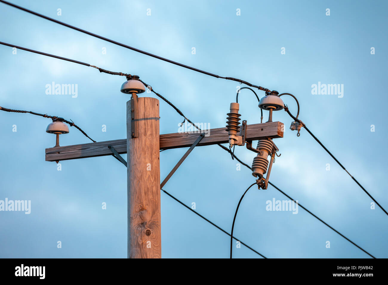Wooden Electric Pole Cables High Resolution Stock Photography and ...