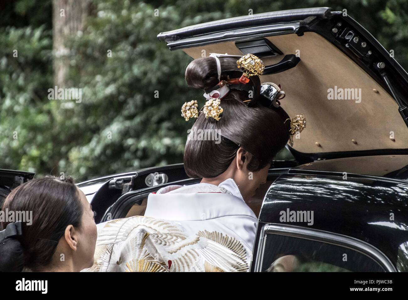 Wedding at Meiji Jingu Shrine in Tokyo Japan Stock Photo - Alamy