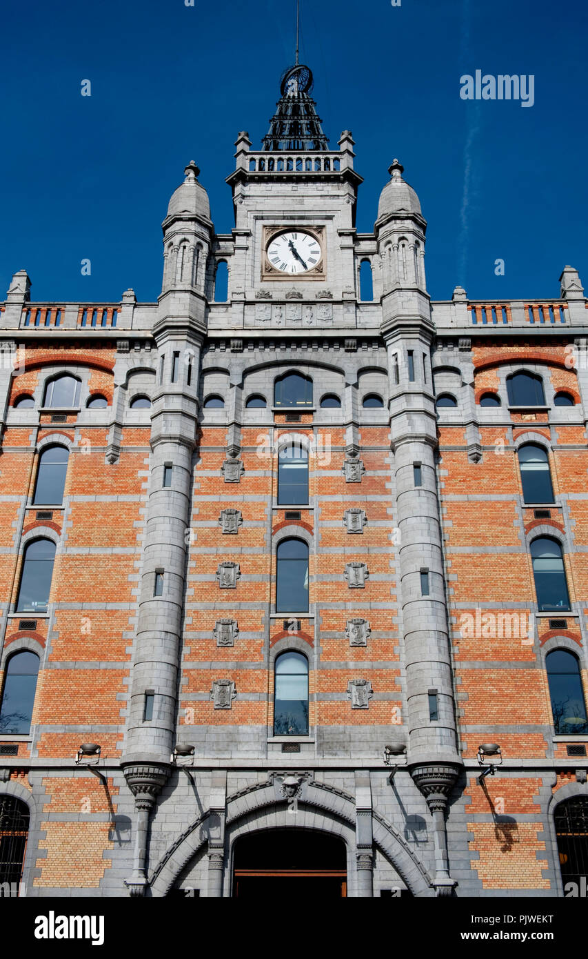 The renovated Royal Warehouse on the former industrial site Tour ...