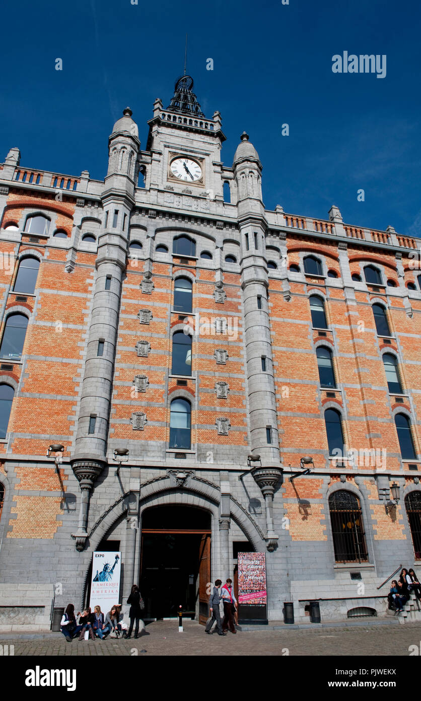 The renovated Royal Warehouse on the former industrial site Tour ...