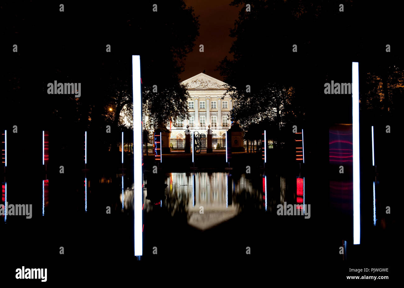 Installation cybernetique hi-res stock photography and images - Alamy