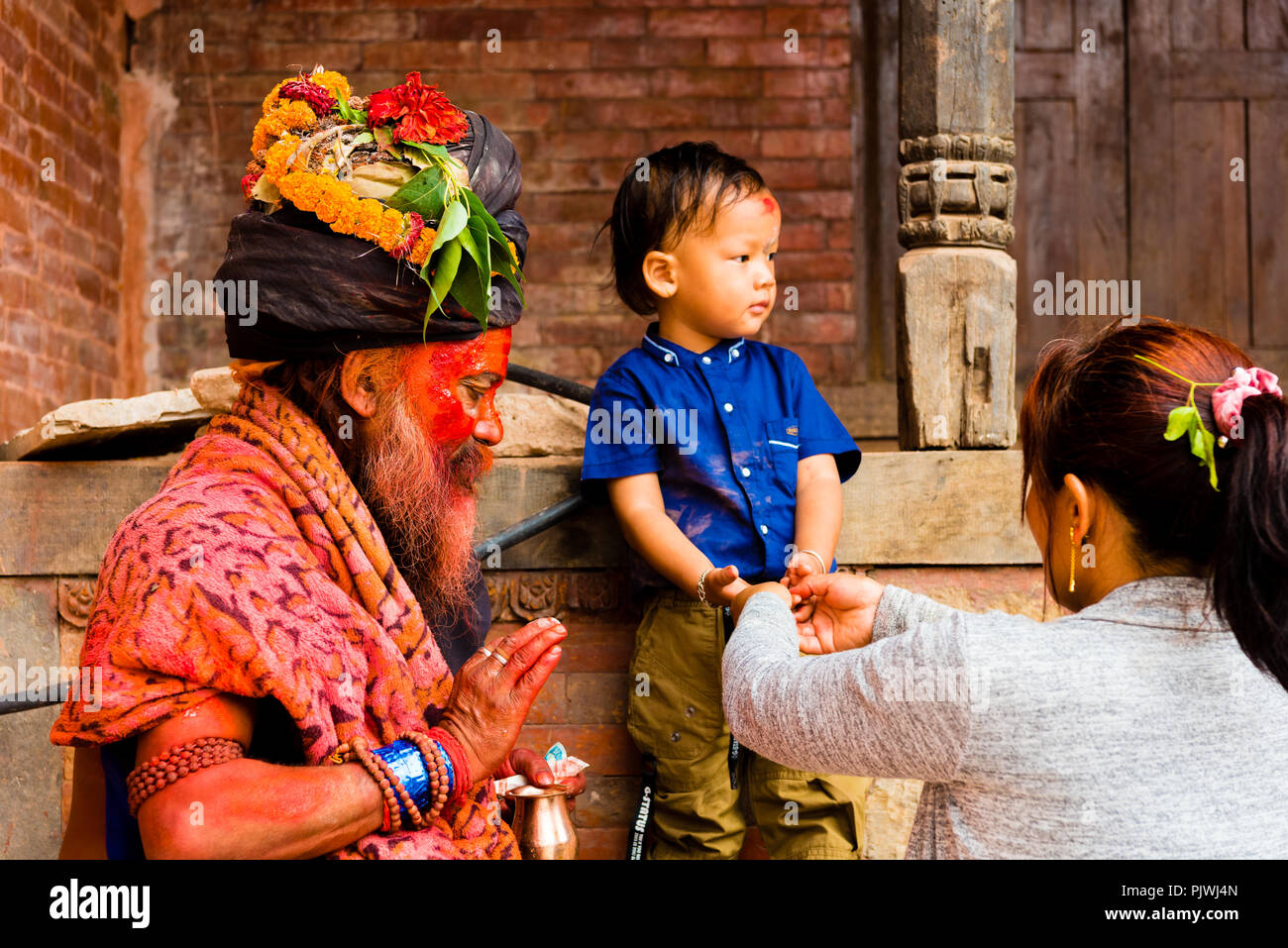 Sadhu child hi-res stock photography and images - Alamy