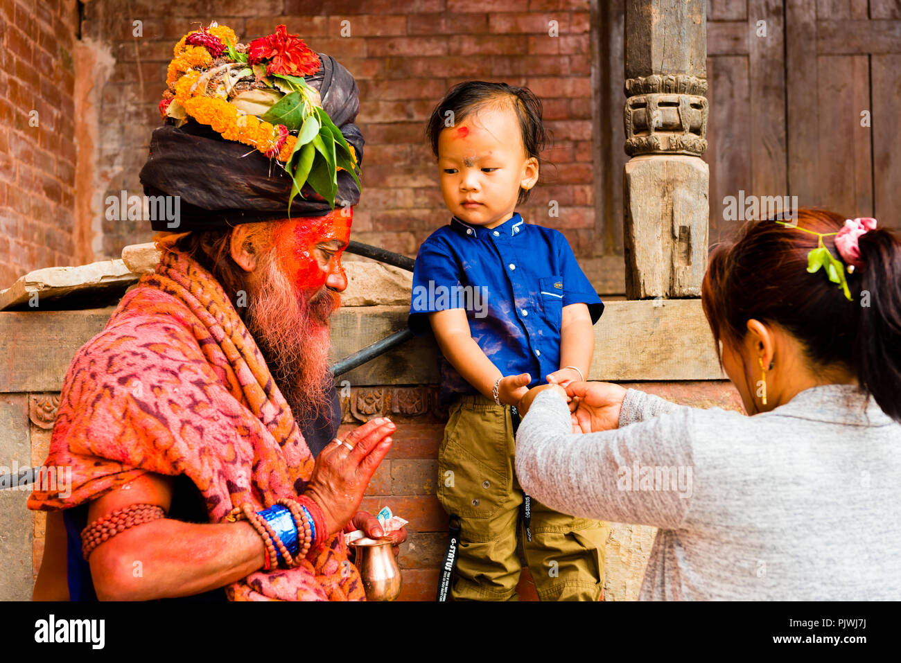 Sadhu child hi-res stock photography and images - Alamy