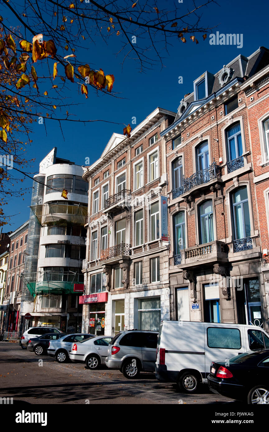 Huis rivier hi-res stock photography and images - Alamy