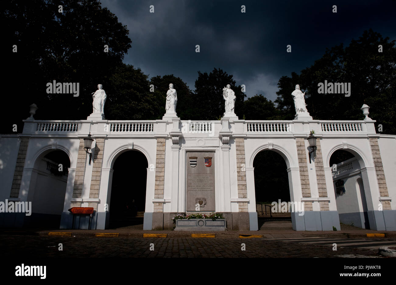 Warande park hi-res stock photography and images - Alamy