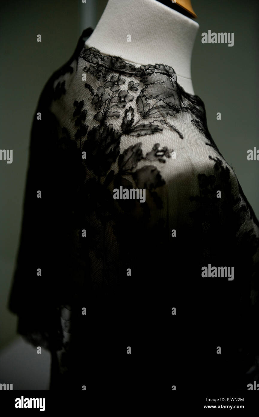 The new exhibition Connections / Verbindingen, a cheeky selection of ...